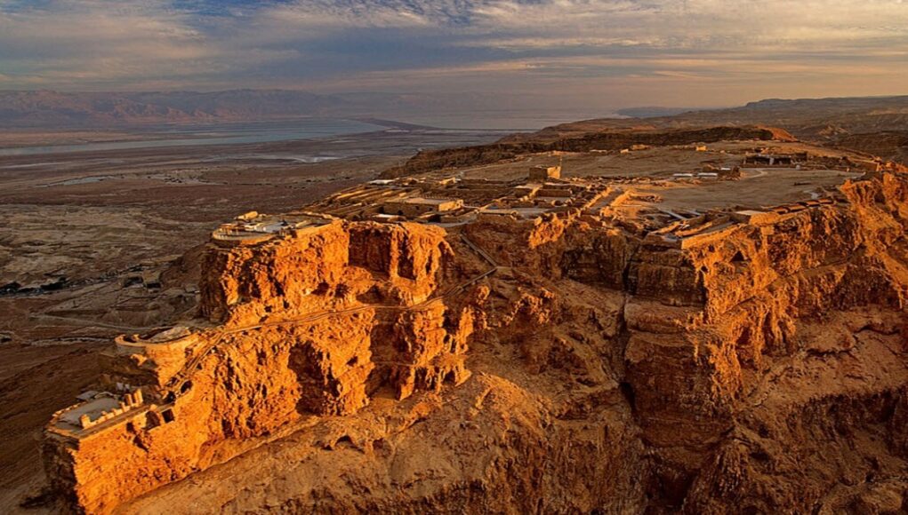 Explorer Masada. Symbole de liberté - Terre Promise